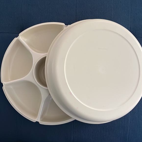 Kitchen | Divided Tray With Center Removable Bowl Covered With Lid ...